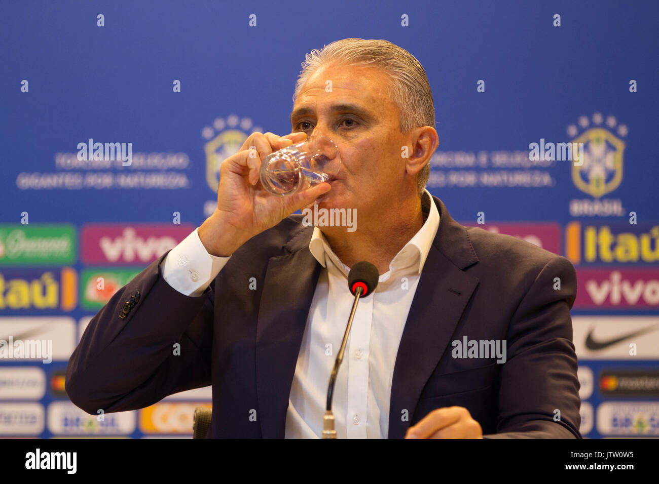 Brazil coach tite hi-res stock photography and images - Alamy