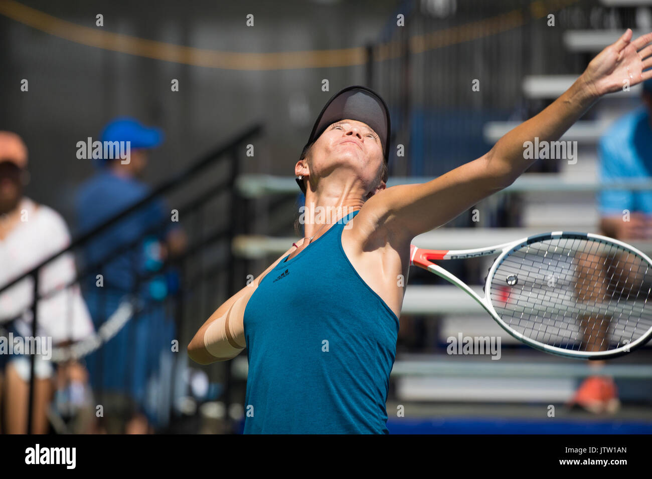 Xu Shilin of China (in photo) lost to Valentini Grammatikopoulou of ...
