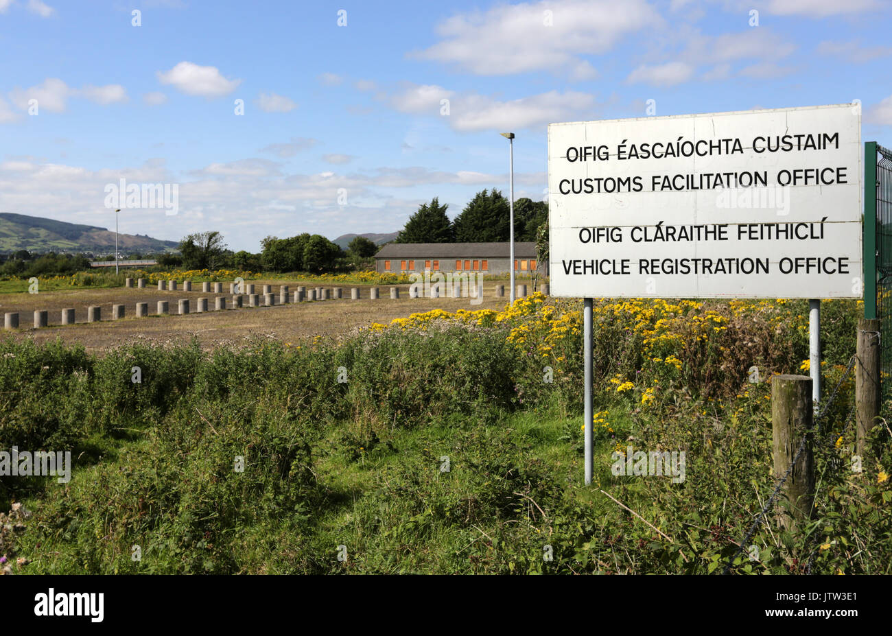 Newry northern ireland border hi-res stock photography and images - Alamy