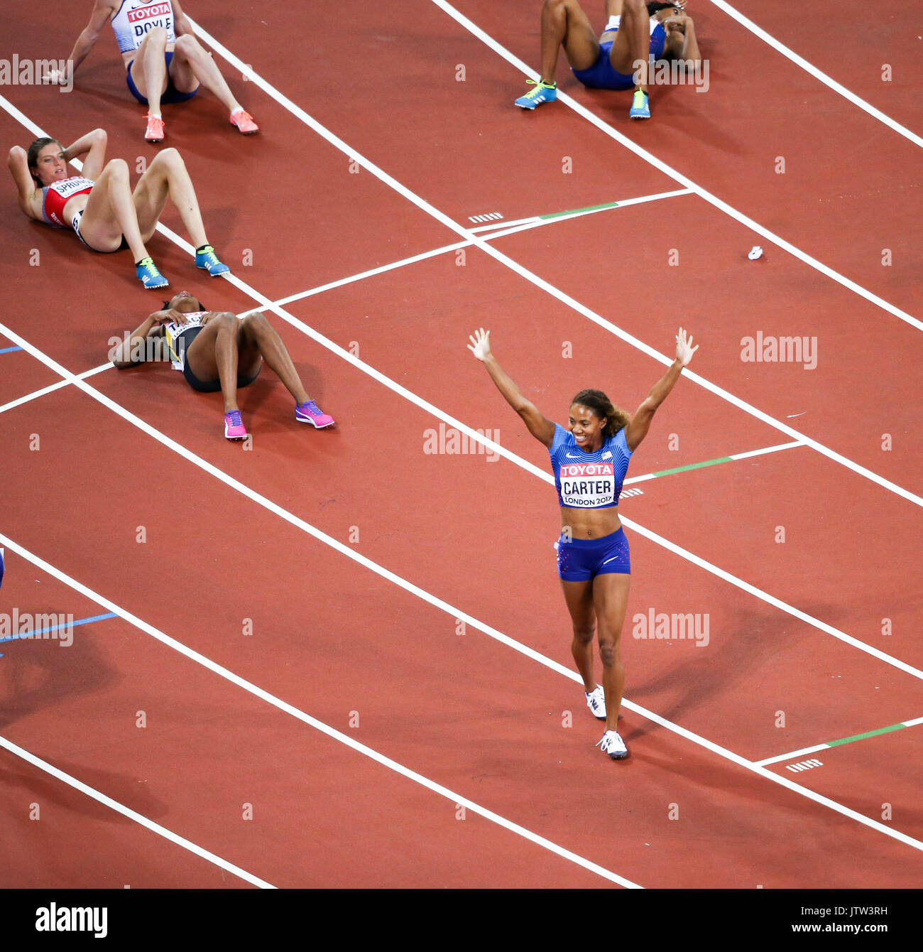 London, UK. 10th August, 2017. Kori Carter, USA, celebrates her victory ...