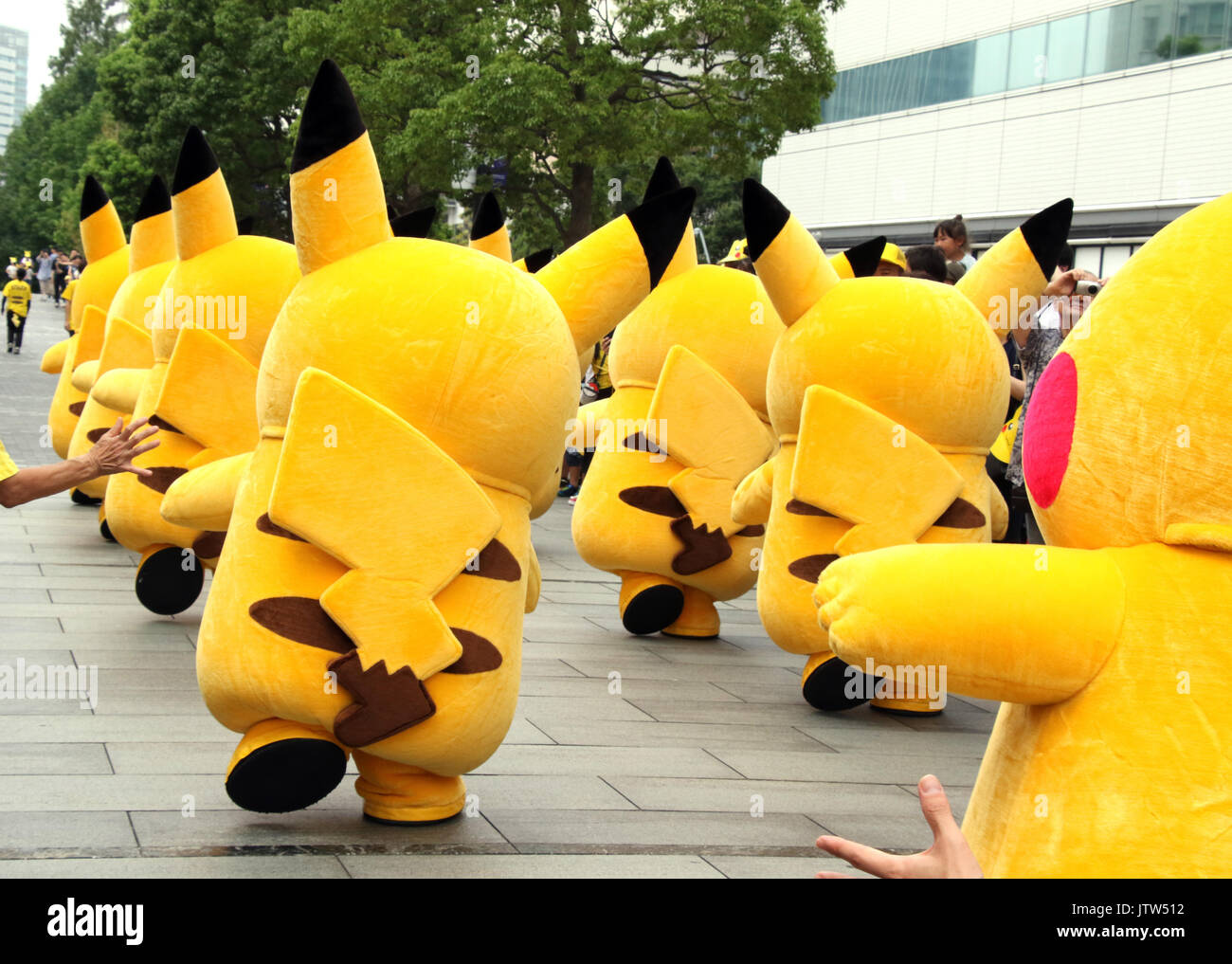 Yokohama, Japan. 10th Aug, 2017. 20 Pikachu characters, Nintendo's ...