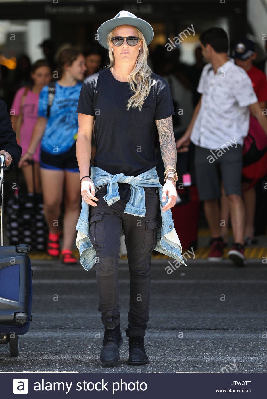 Ashlyn Harris Stock Photos & Ashlyn Harris Stock Images - Alamy