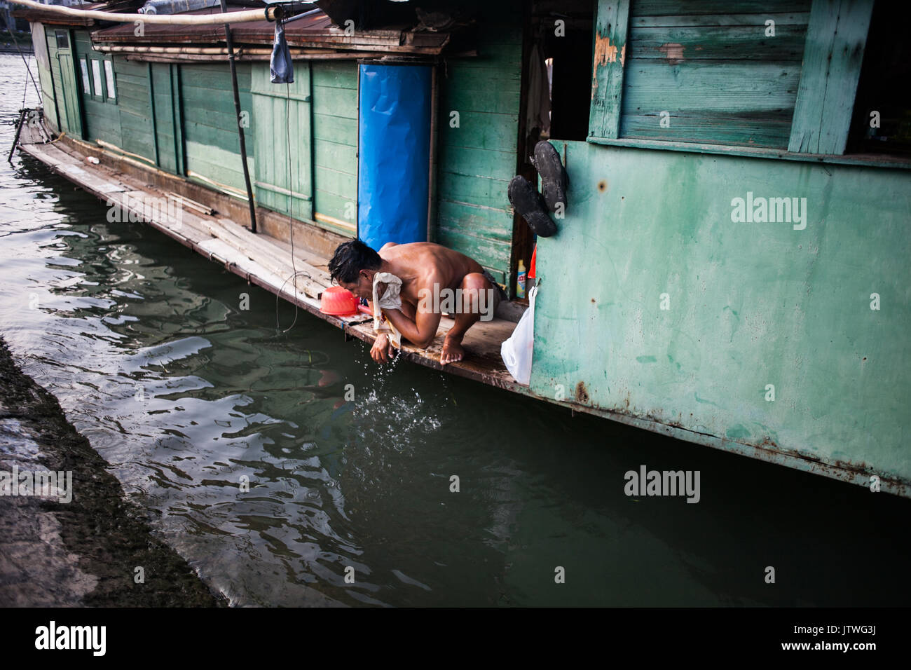 Floating village, China Stock Photo - Alamy