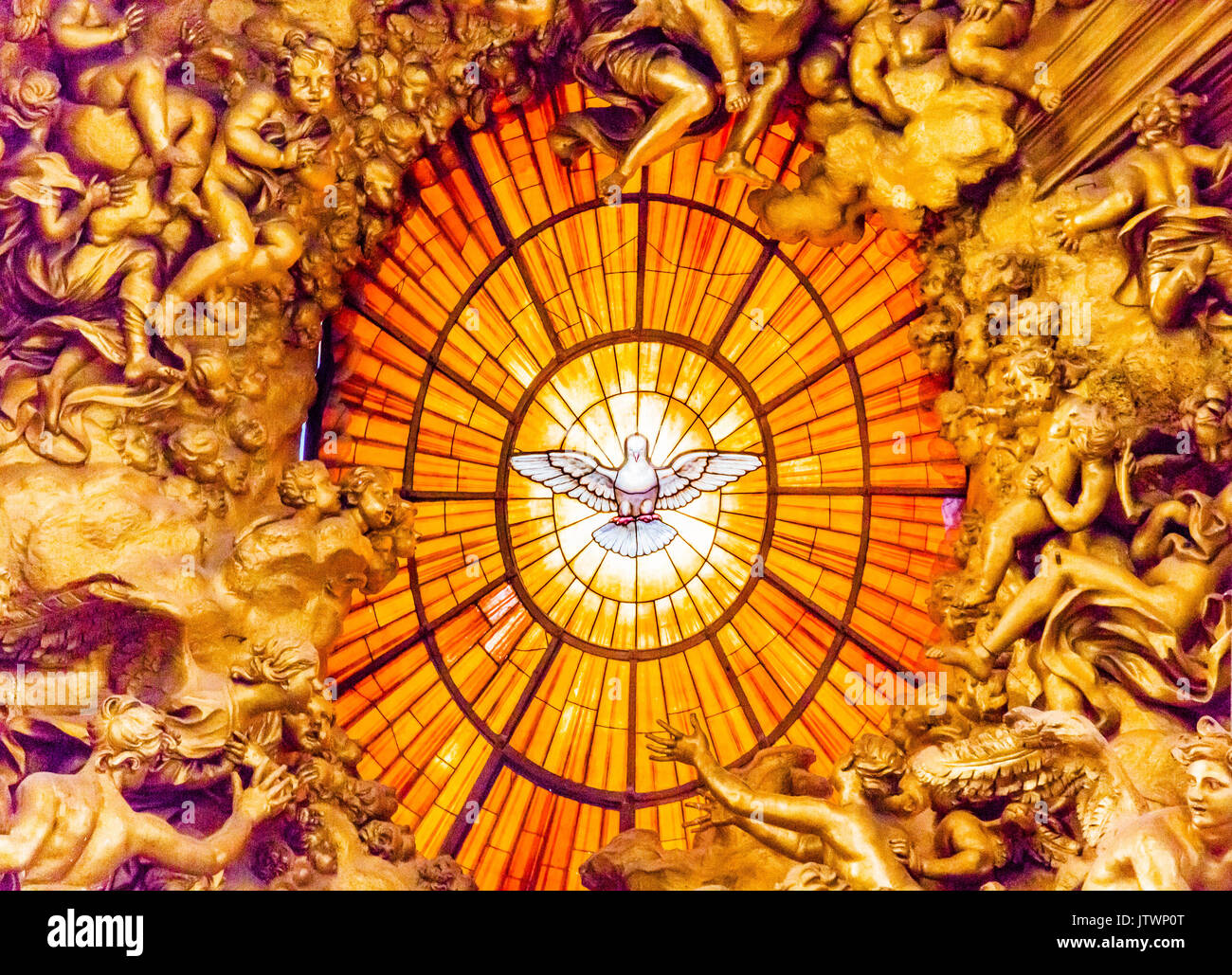 Throne Bernini Holy Spirit Dove Saint Peter's Basilica Vatican Rome ...