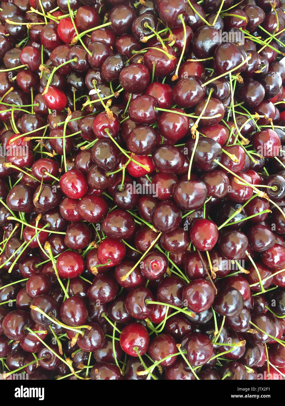 The big cherries hi-res stock photography and images - Alamy