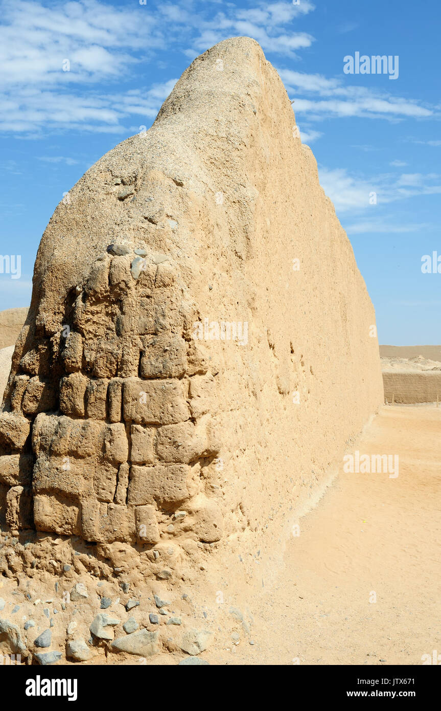South America, Peru, Chan Chan is the largest pre-Columbian city in the ...