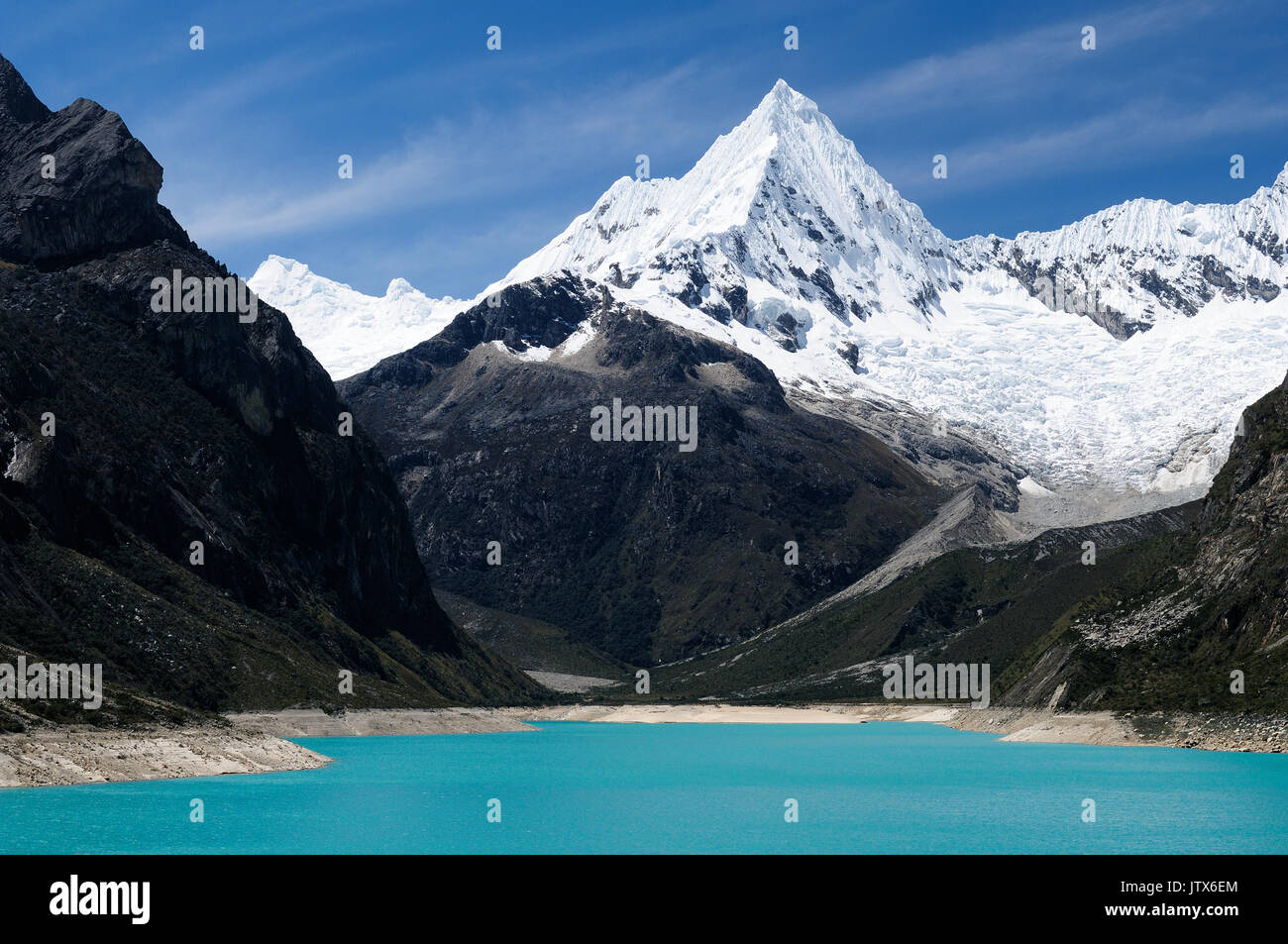 Pirámide de perú hi-res stock photography and images - Alamy