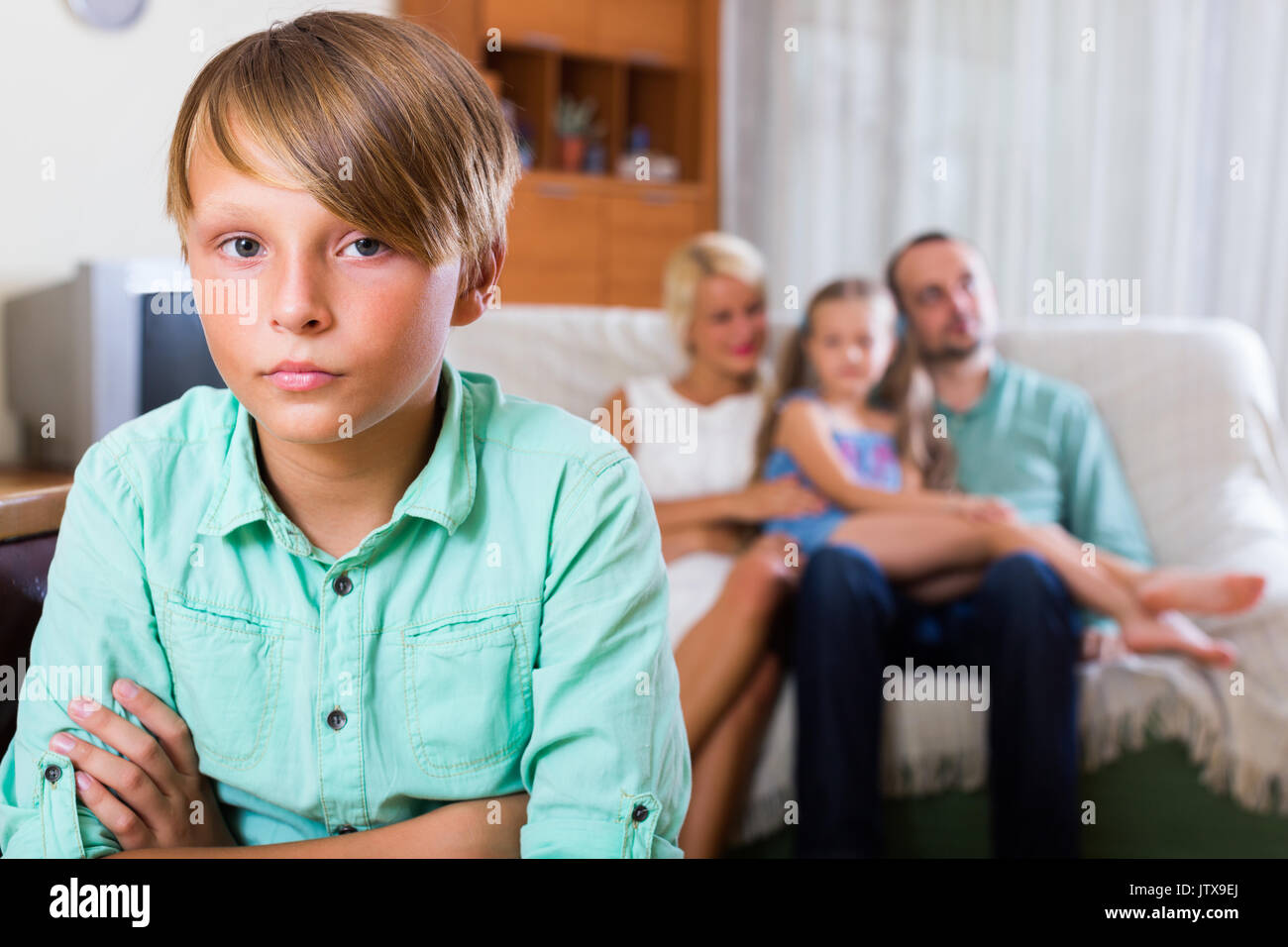 Son parents argue hi-res stock photography and images - Alamy