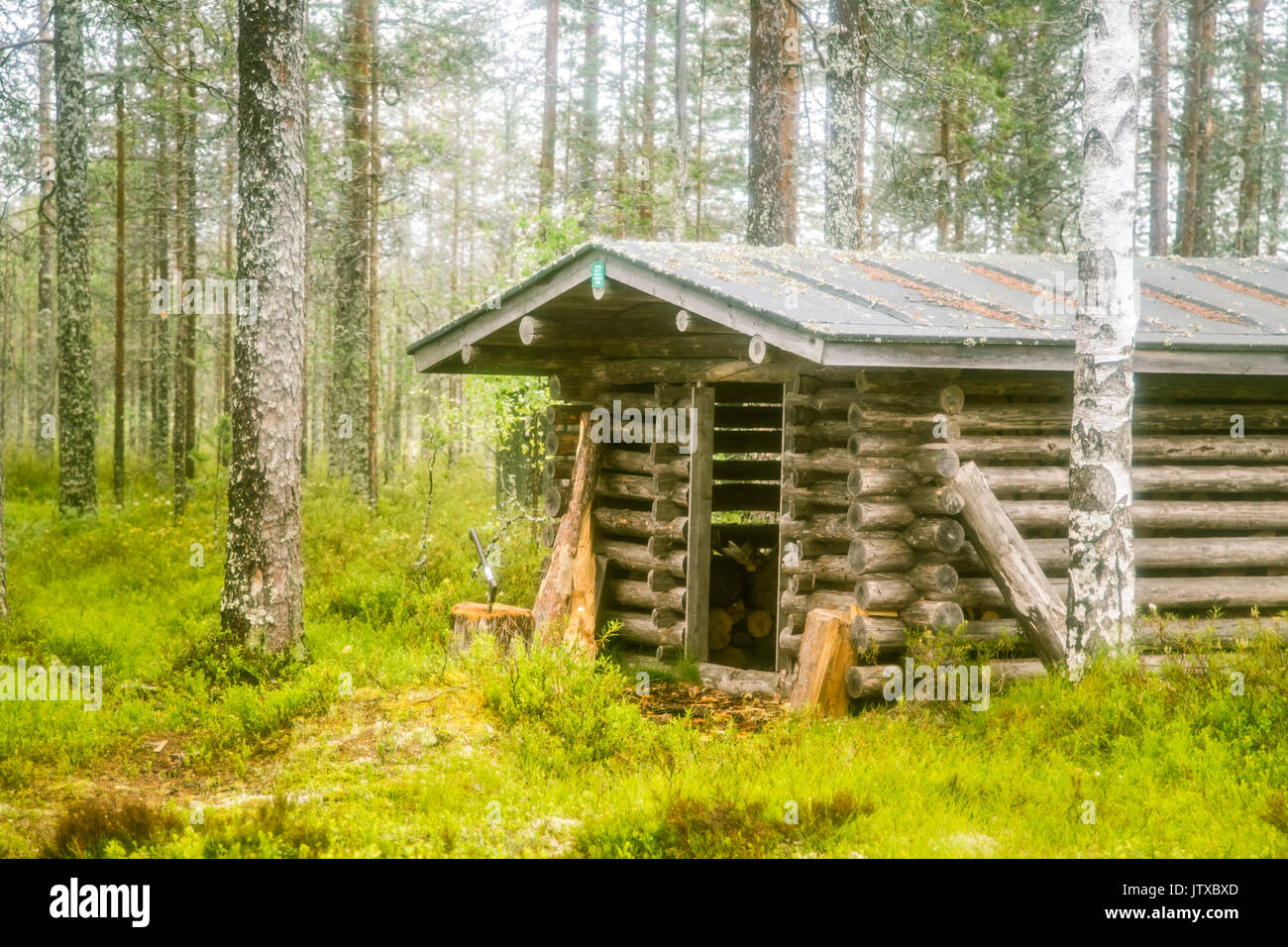 Small wooden building hi-res stock photography and images - Alamy