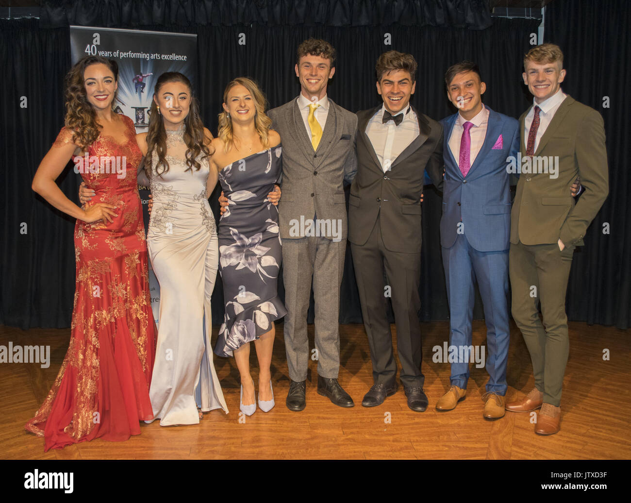 West End star Charlie Stemp lead in Half a Sixpence at the Noel Coward ...