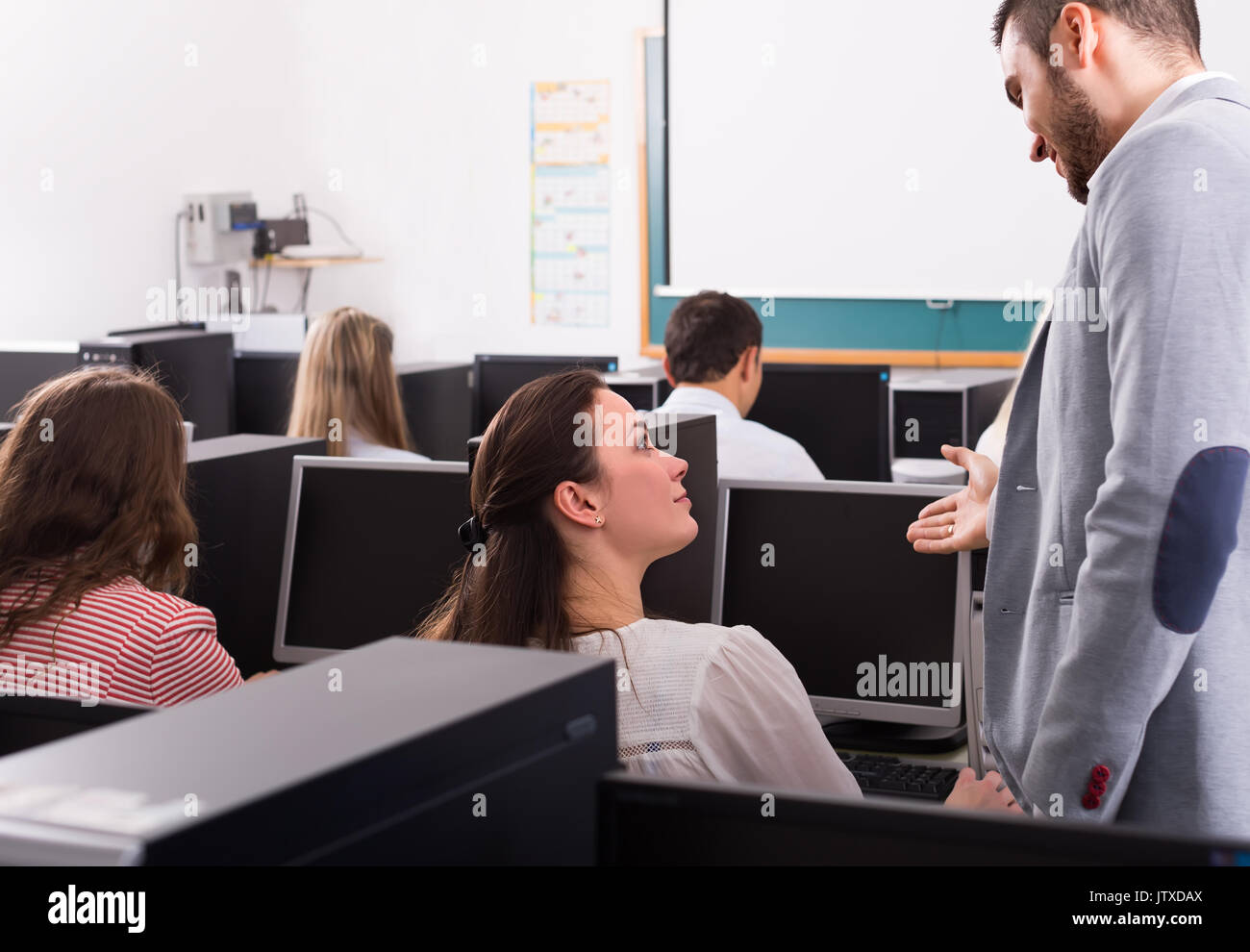 Supervisor task hi-res stock photography and images - Alamy