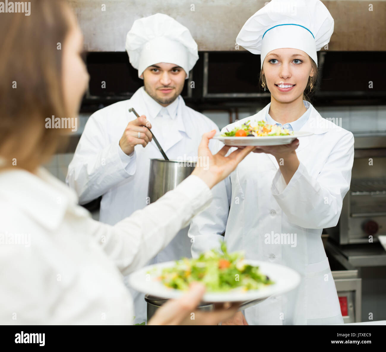 Restaurant kitchen from inside chef hi-res stock photography and images ...