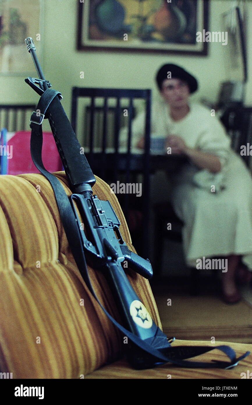 Female jewish hi-res stock photography and images - Alamy