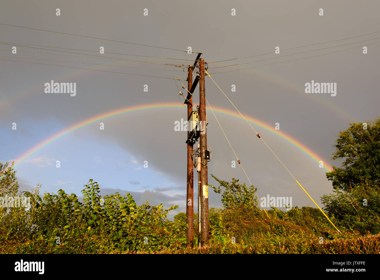 Electric pole against grey hi-res stock photography and images - Alamy