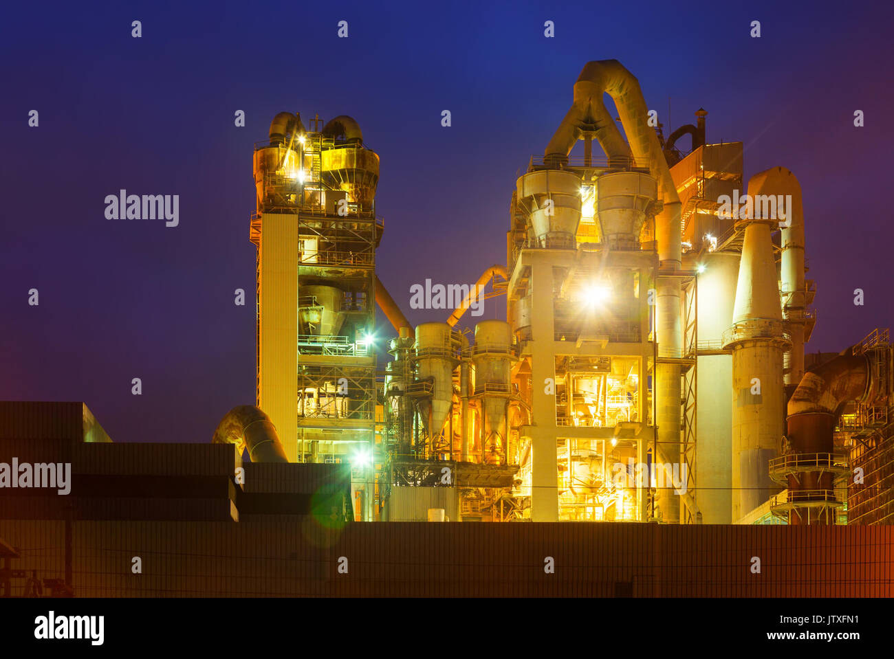 night view of cement factory Stock Photo - Alamy