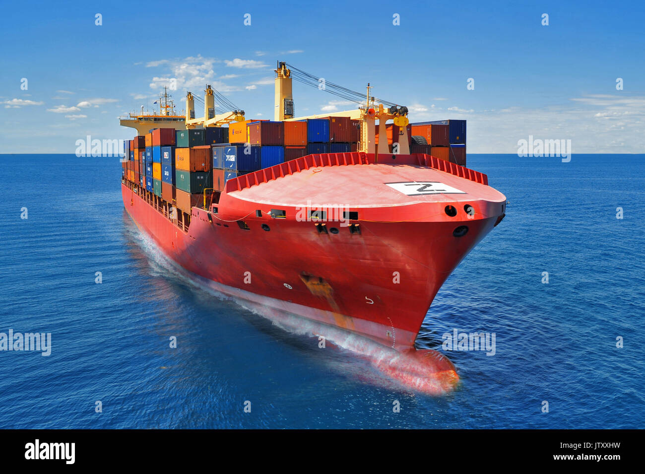 Stern view of container ship hi-res stock photography and images - Alamy