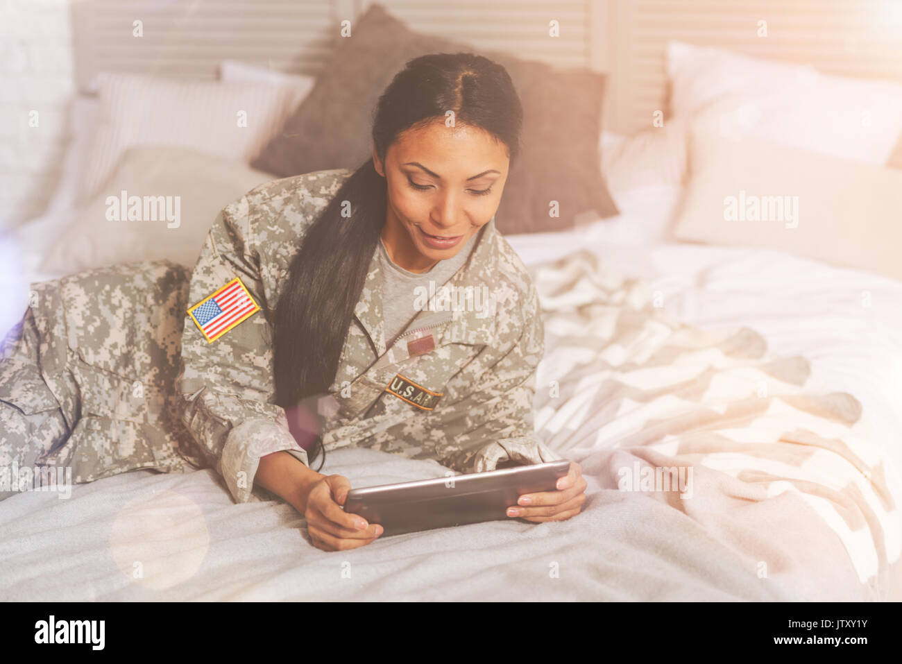 Female soldier usa hi-res stock photography and images - Alamy