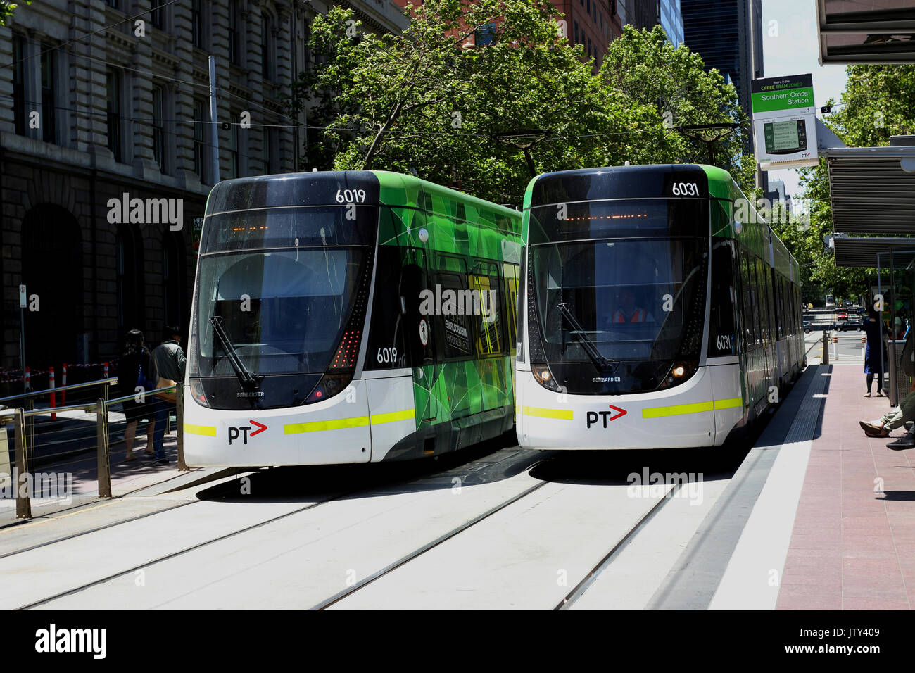 Melbourne trams hi-res stock photography and images - Alamy