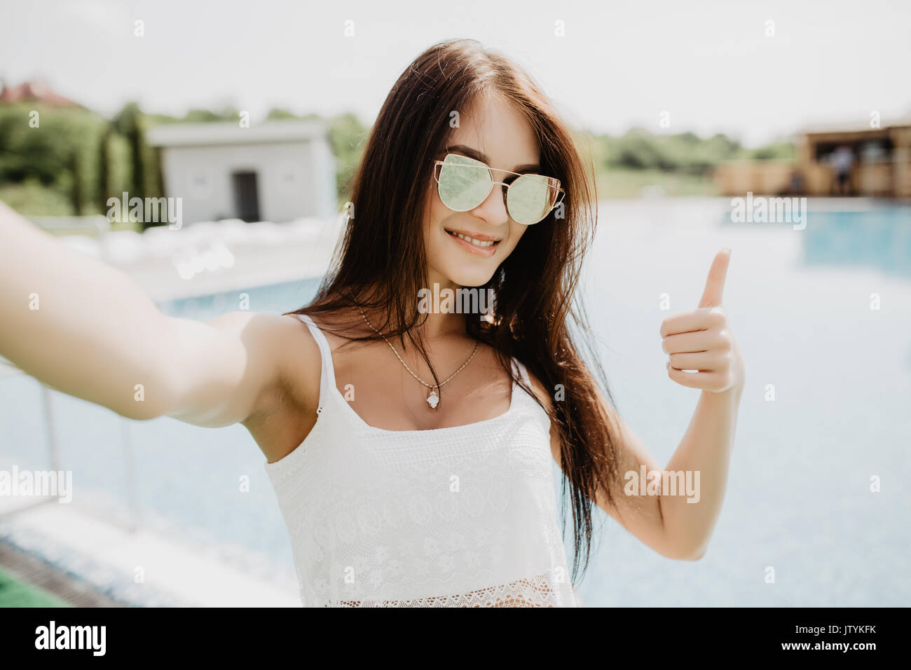 Phone mobile pool picture hi-res stock photography and images - Alamy