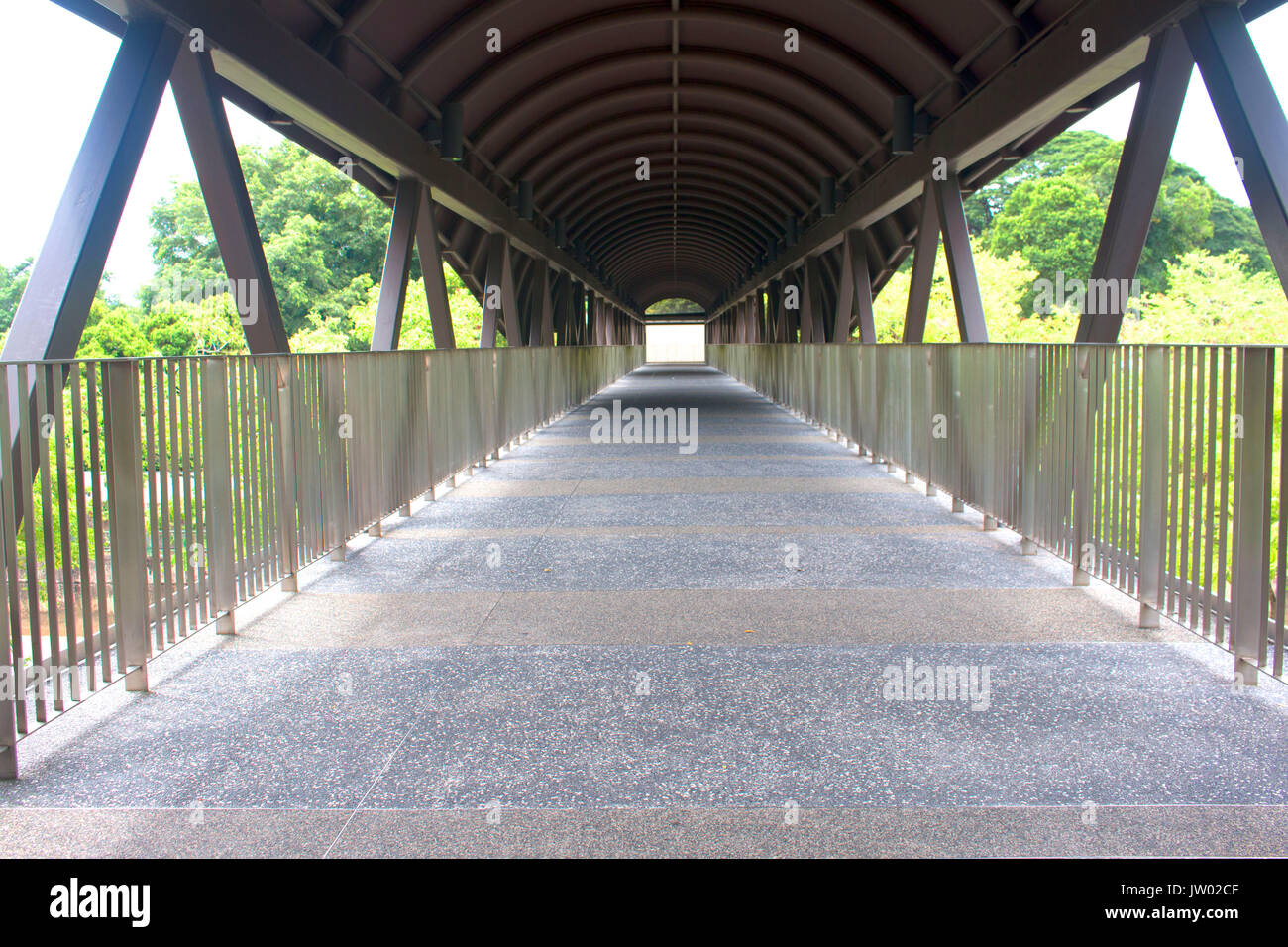 City walkway above the street Stock Photo - Alamy