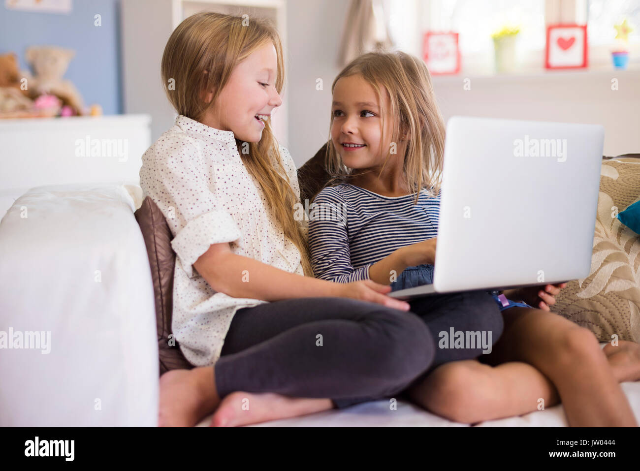 Girls having fun using hi-res stock photography and images - Alamy