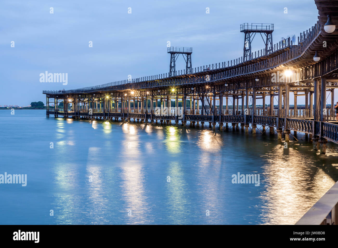 Muelle del rio tinto hi-res stock photography and images - Alamy