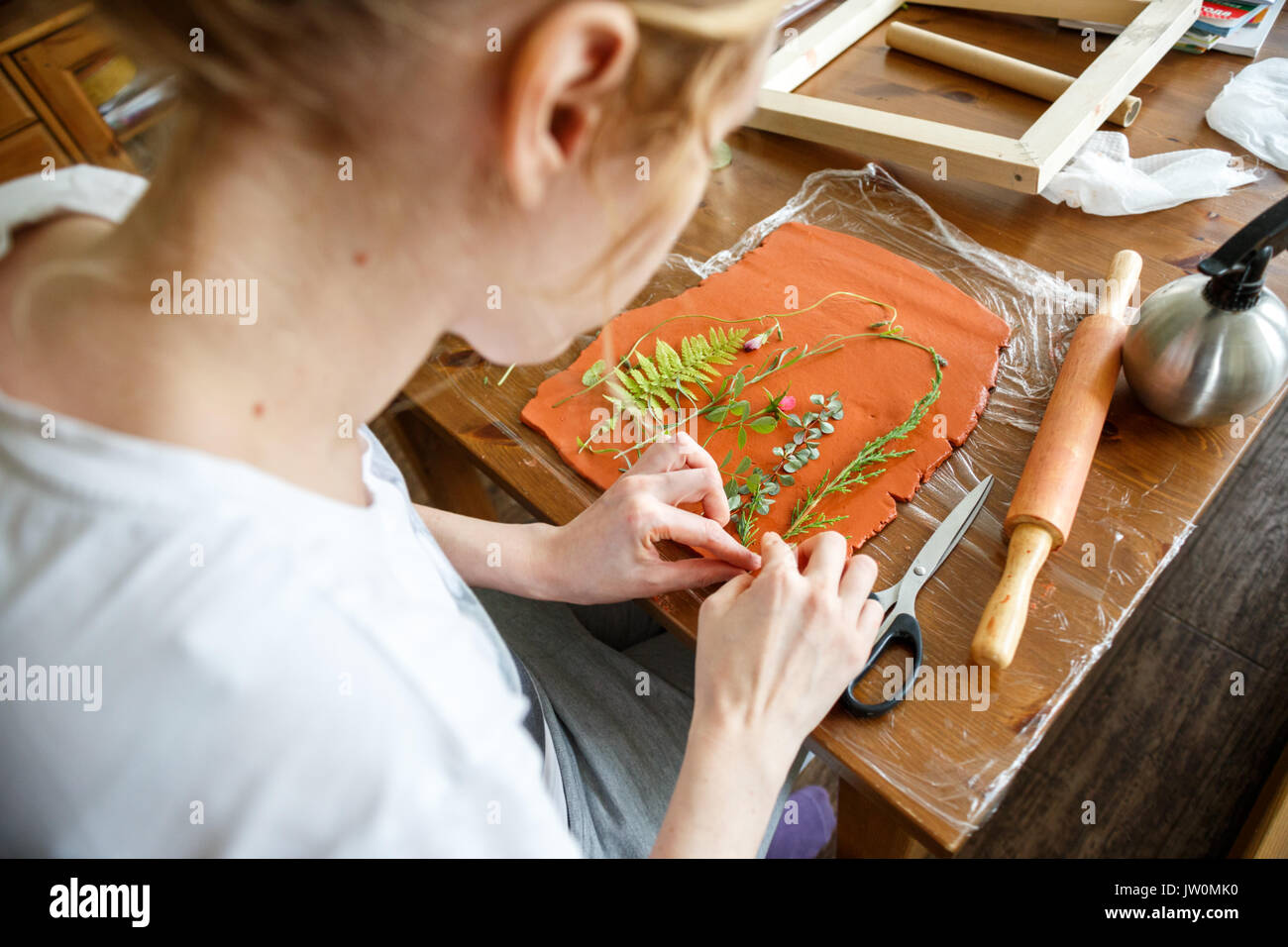 Plaster casting craft hi-res stock photography and images - Alamy