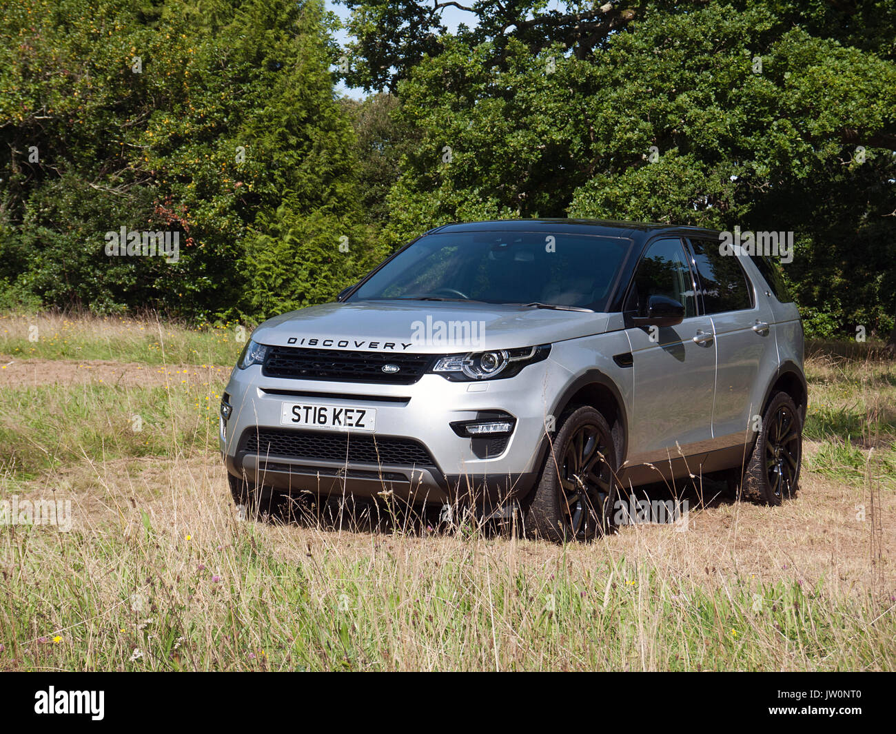 2016 Land Rover Discovery Stock Photo - Alamy