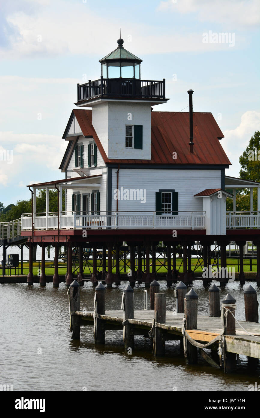 The old Roanoke River Lighthouse relocated to the Albemarle Sound ...