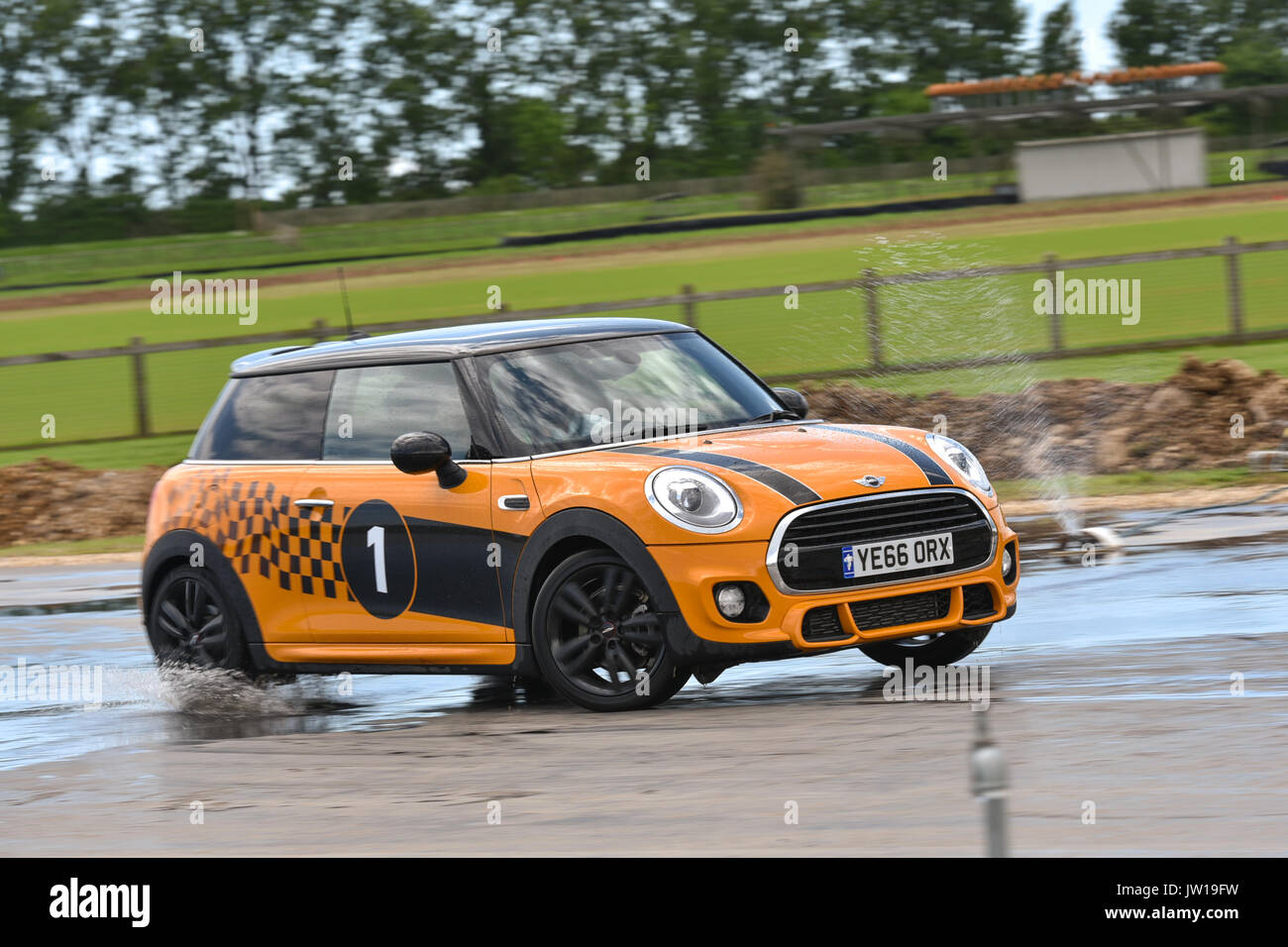 Skid car hi-res stock photography and images - Alamy