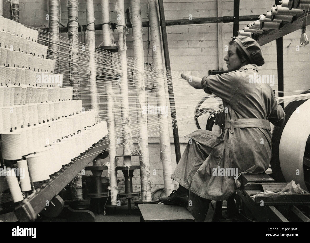 Lace factory hi-res stock photography and images - Alamy