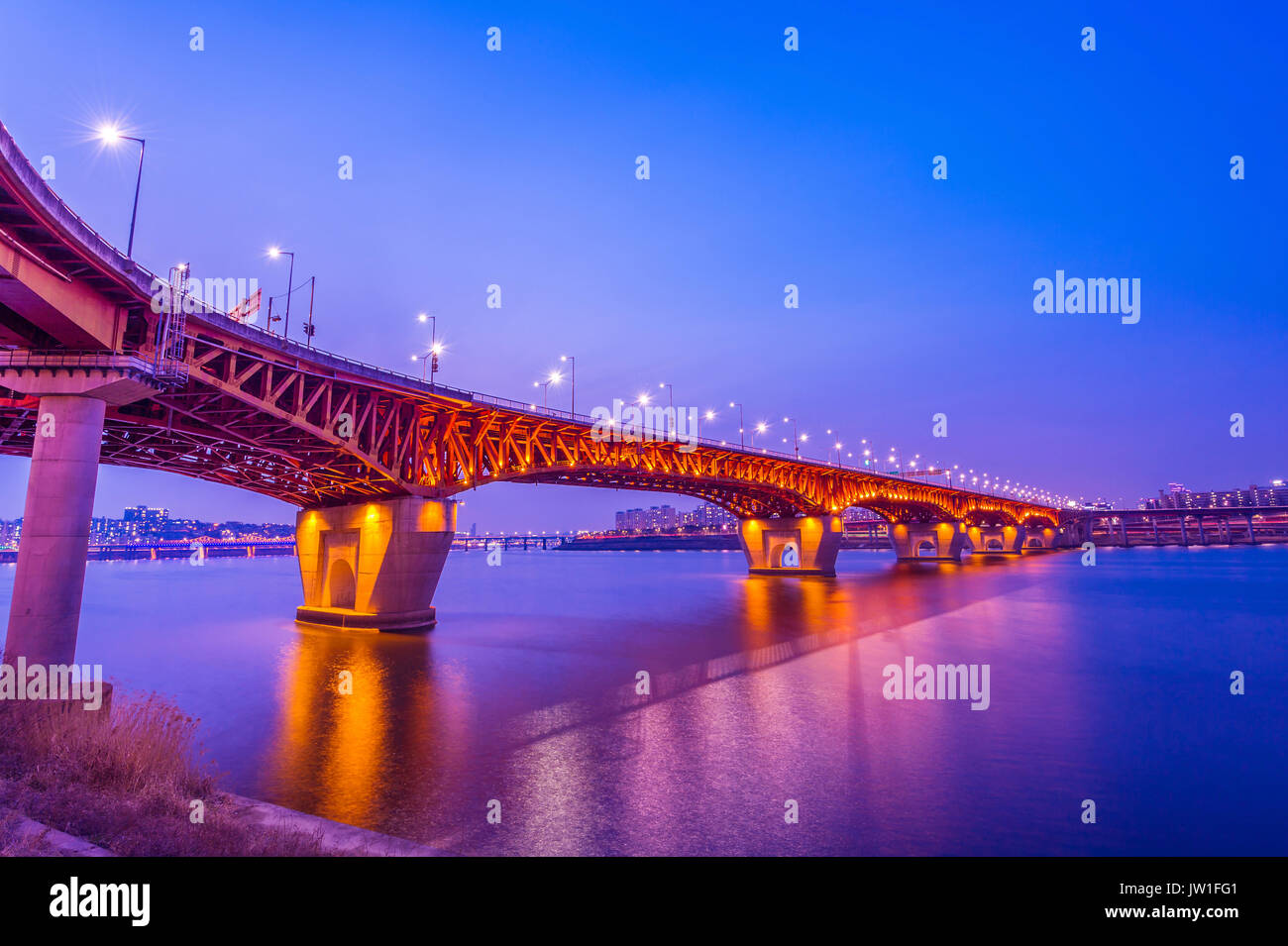 Seongsu bridge at night in seoul,korea Stock Photo - Alamy