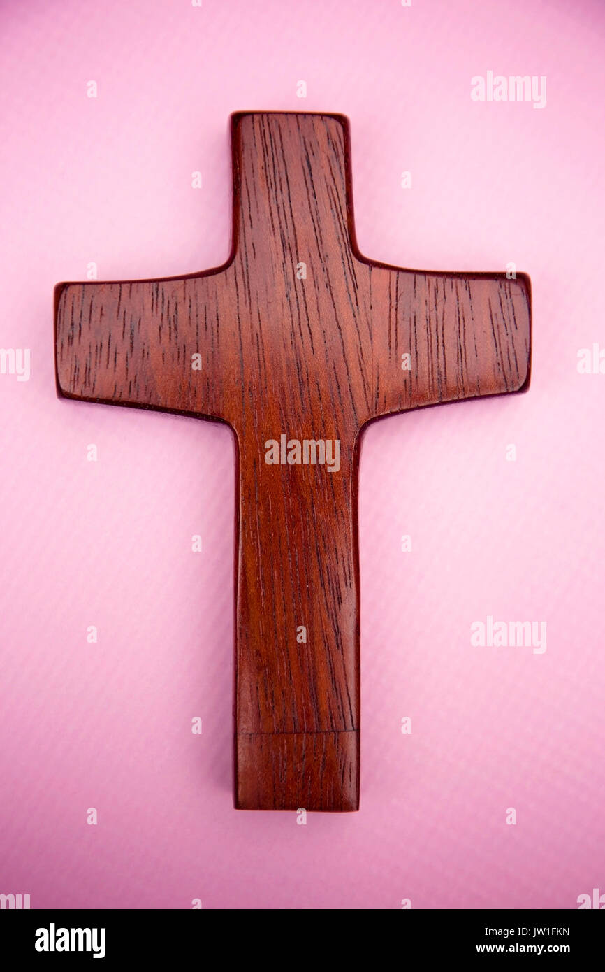 A Simple Wooden Cross Stock Photo - Alamy