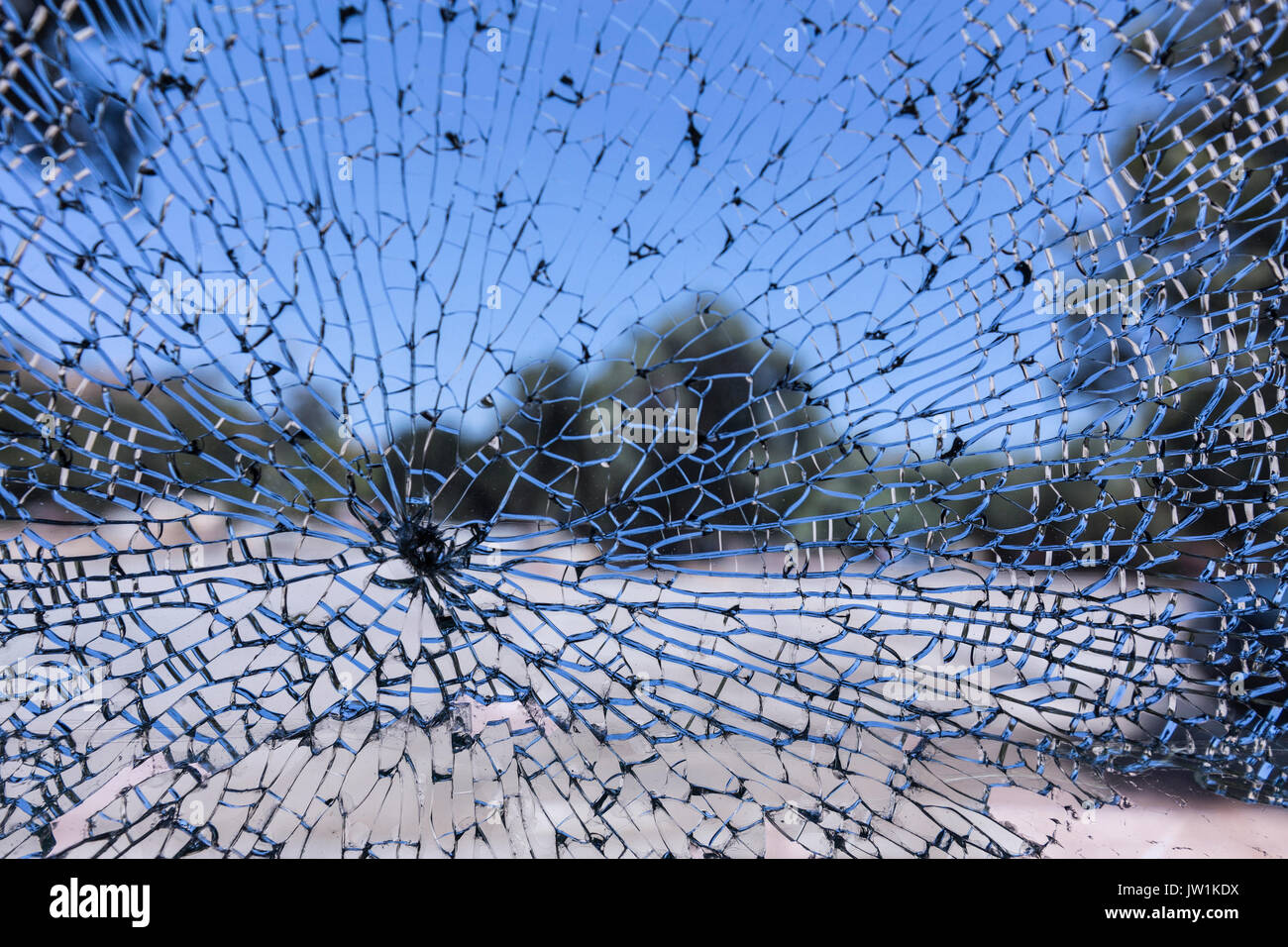 Smashed car window hi-res stock photography and images - Alamy