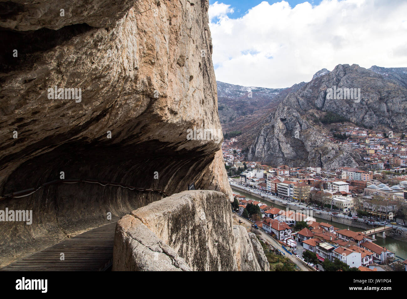 King rock tombs in hi-res stock photography and images - Alamy