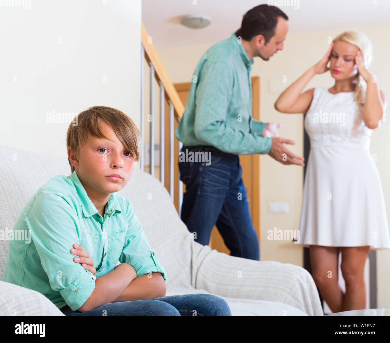 Teenager argue parents hi-res stock photography and images - Alamy