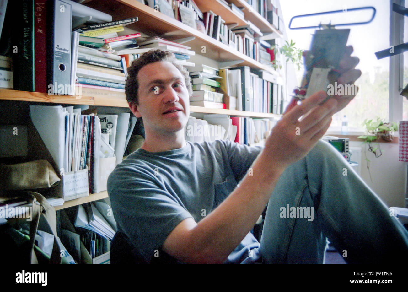 Physicist Dr Jonathan Hare, at the University of Sussex Stock Photo - Alamy