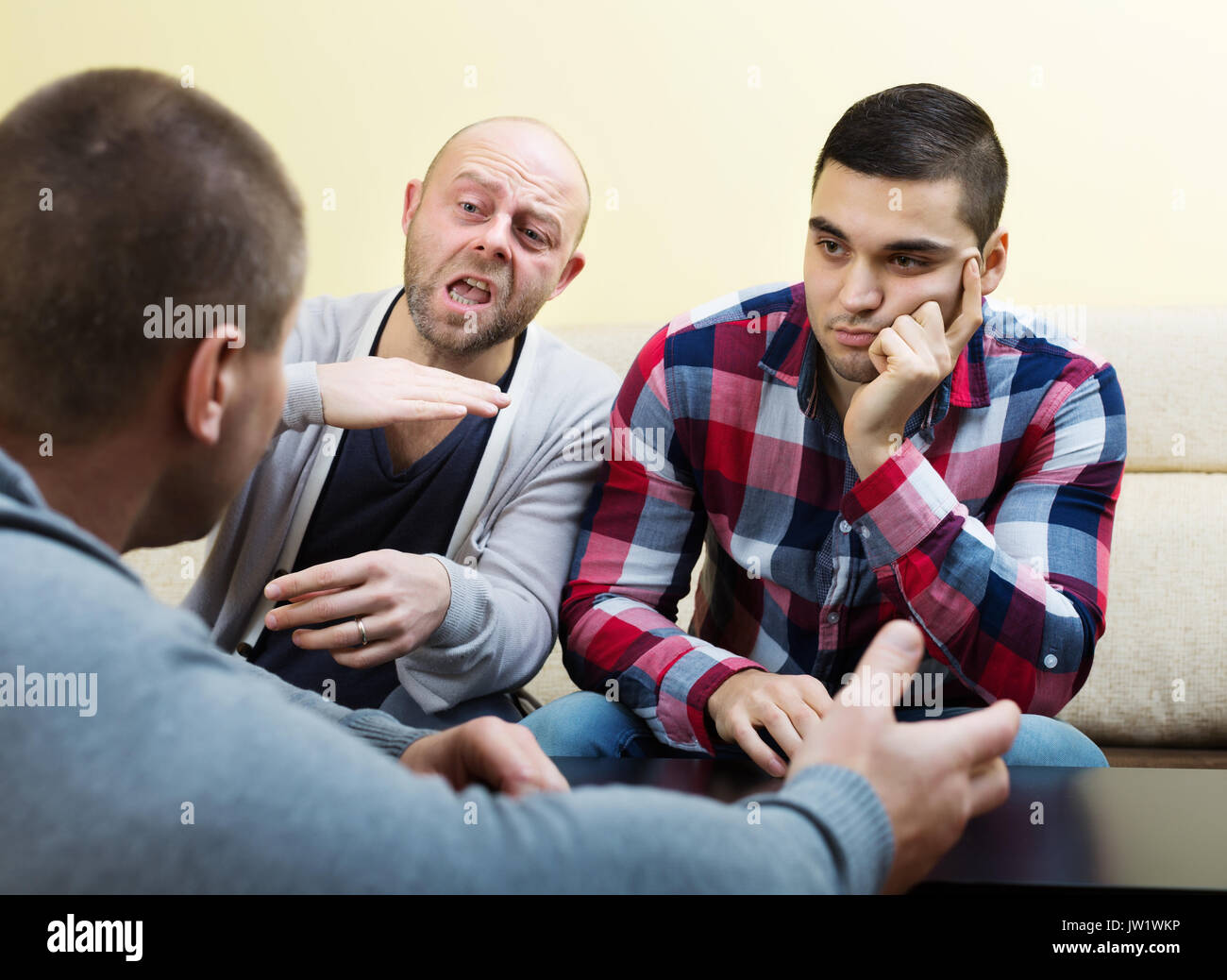 Angry guys hi-res stock photography and images - Alamy