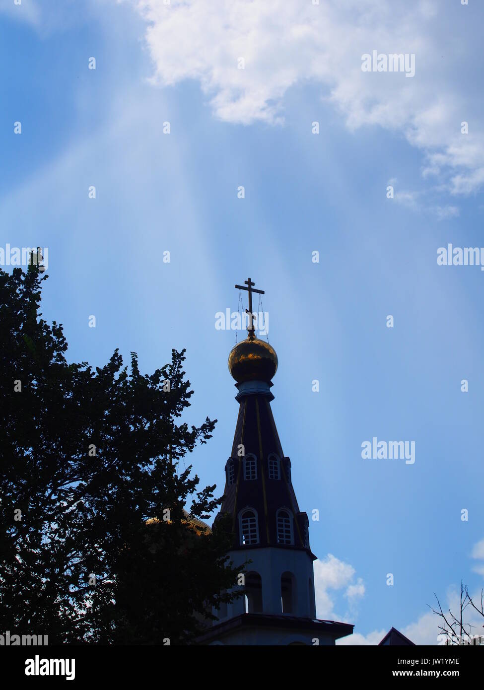 Rays sun illuminate dome hi-res stock photography and images - Alamy