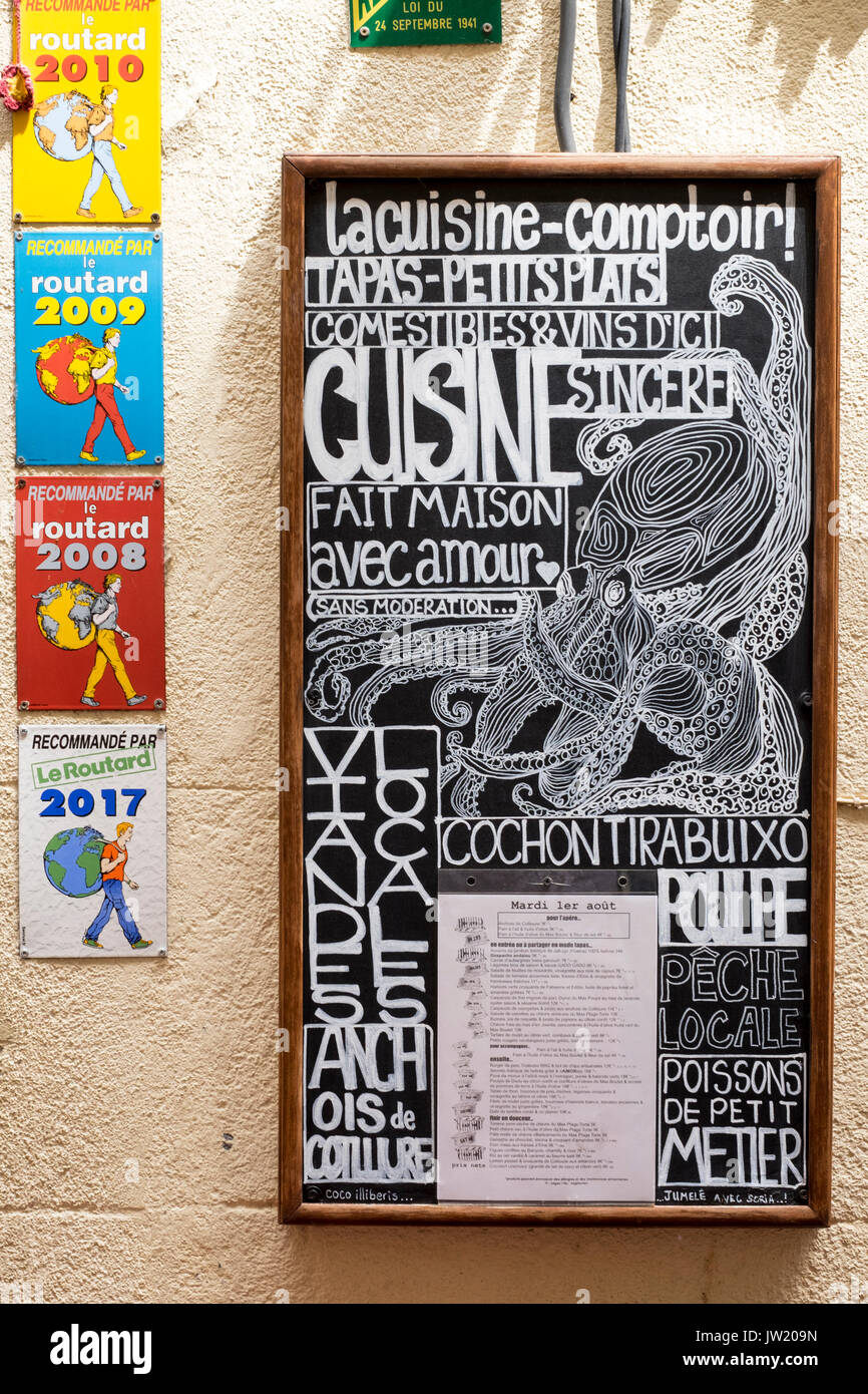 Restaurant menu outside tourist hi-res stock photography and images - Alamy