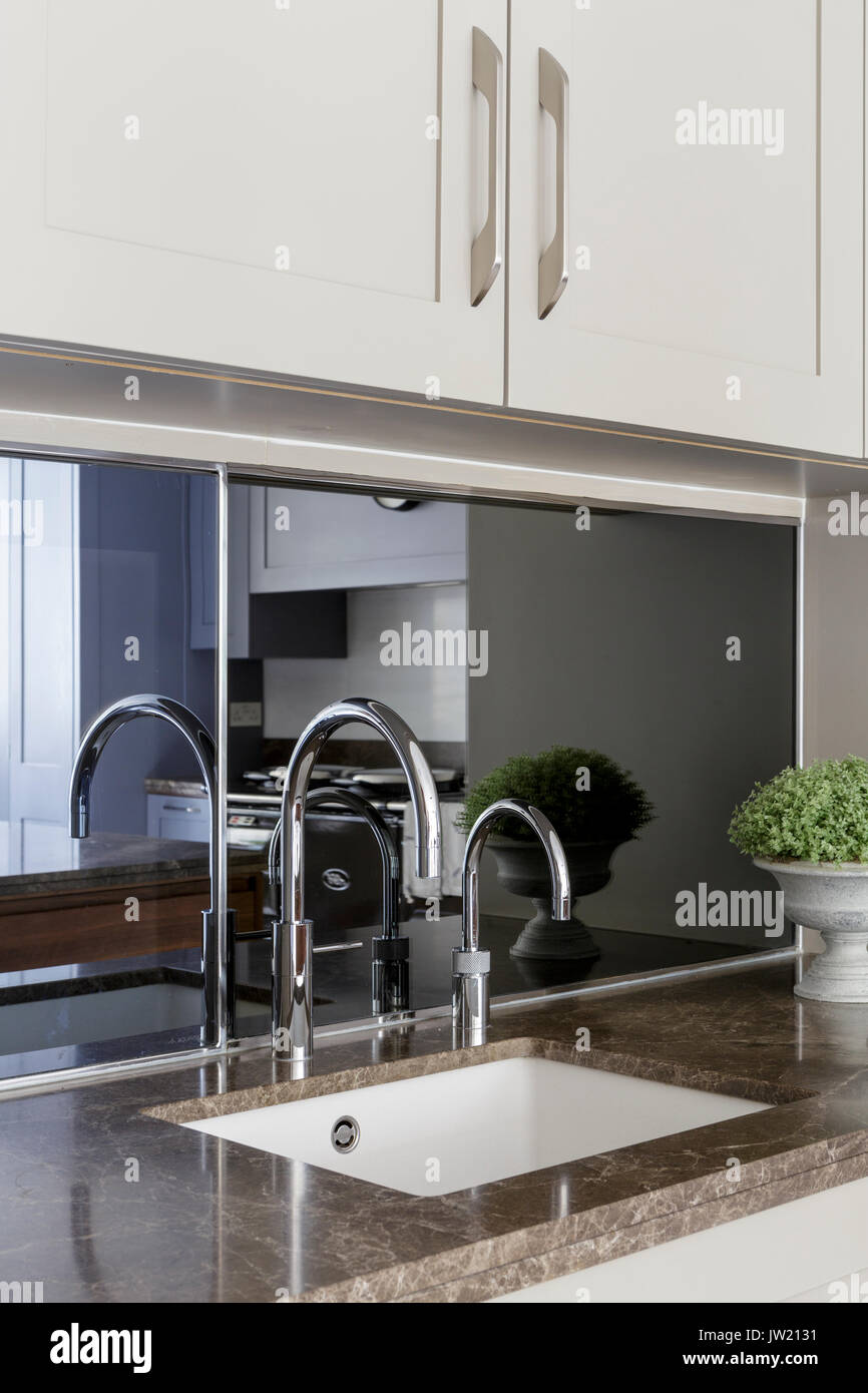 Small 'butlers' sink in modern kitchen Stock Photo - Alamy
