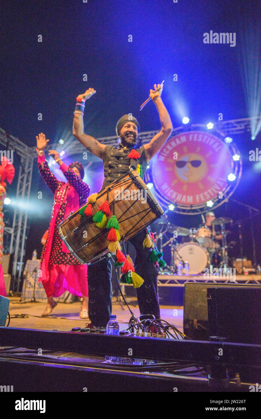 Dhol musical hi-res stock photography and images - Alamy