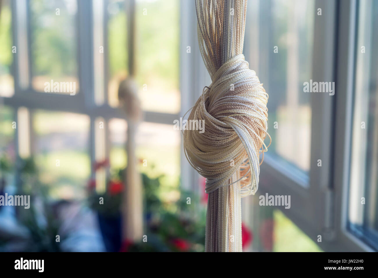 Tied knot rope illustration hi-res stock photography and images - Alamy