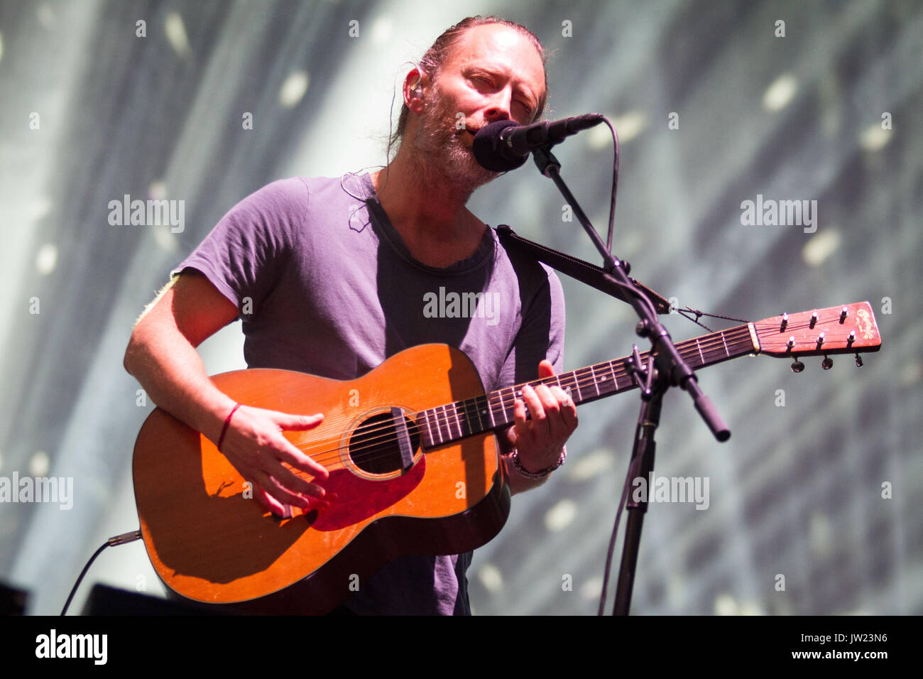 Creep radiohead hi-res stock photography and images - Alamy