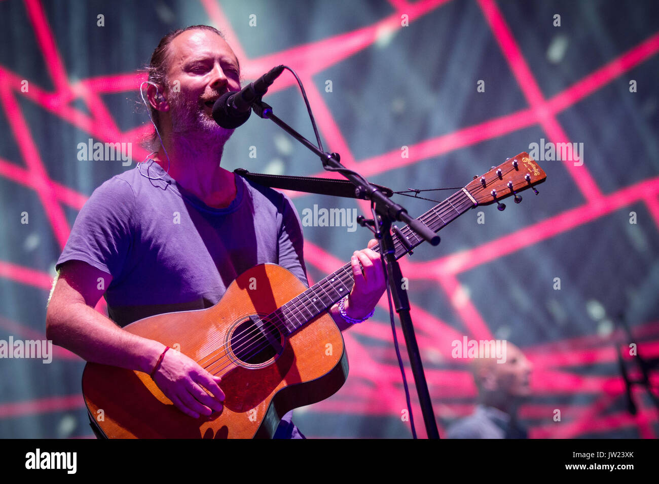 Creep radiohead hi-res stock photography and images - Alamy