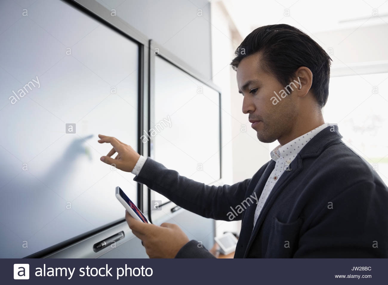 Man tv screen head hi-res stock photography and images - Alamy