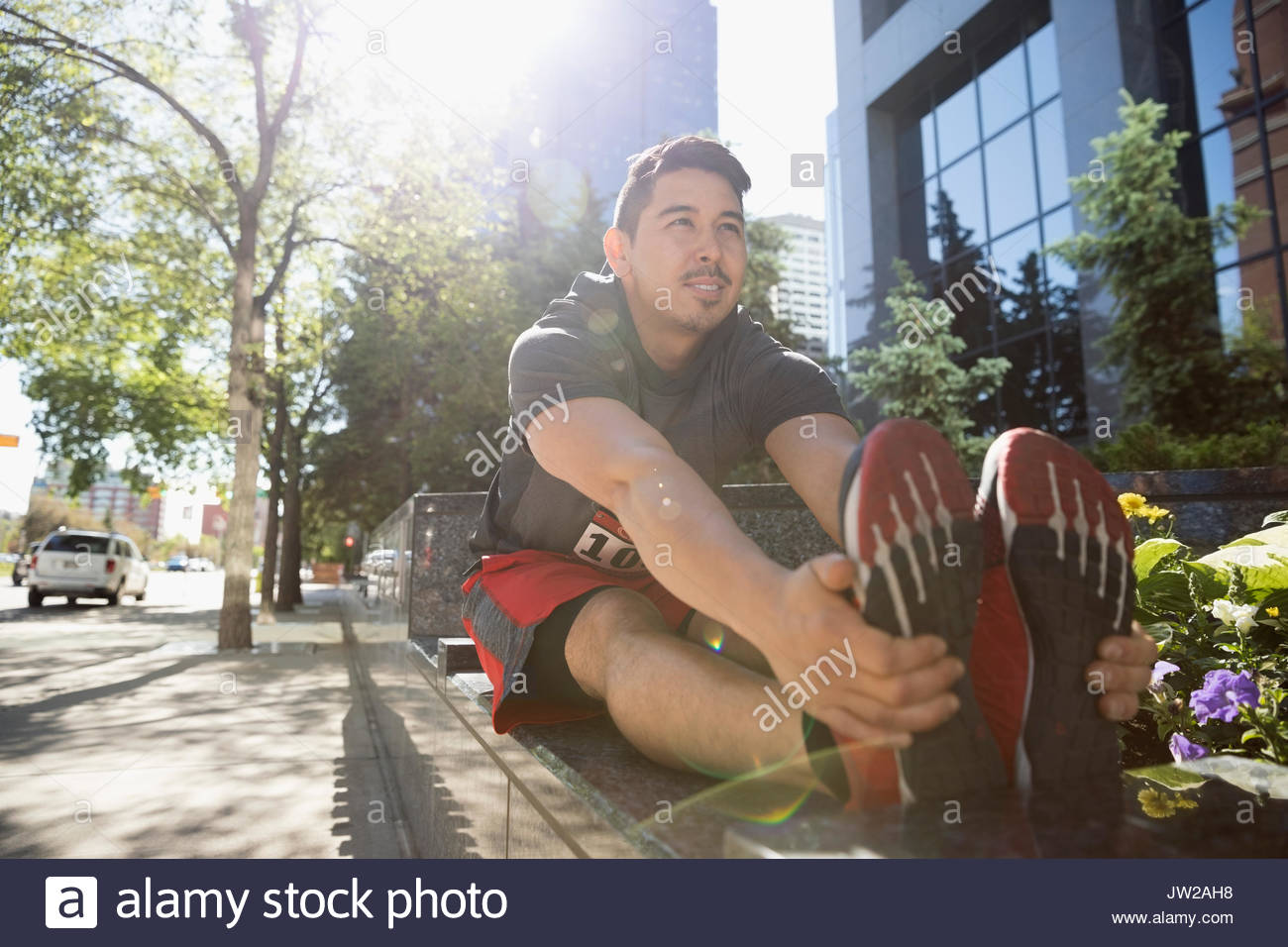 Marathon runner legs hi-res stock photography and images - Alamy
