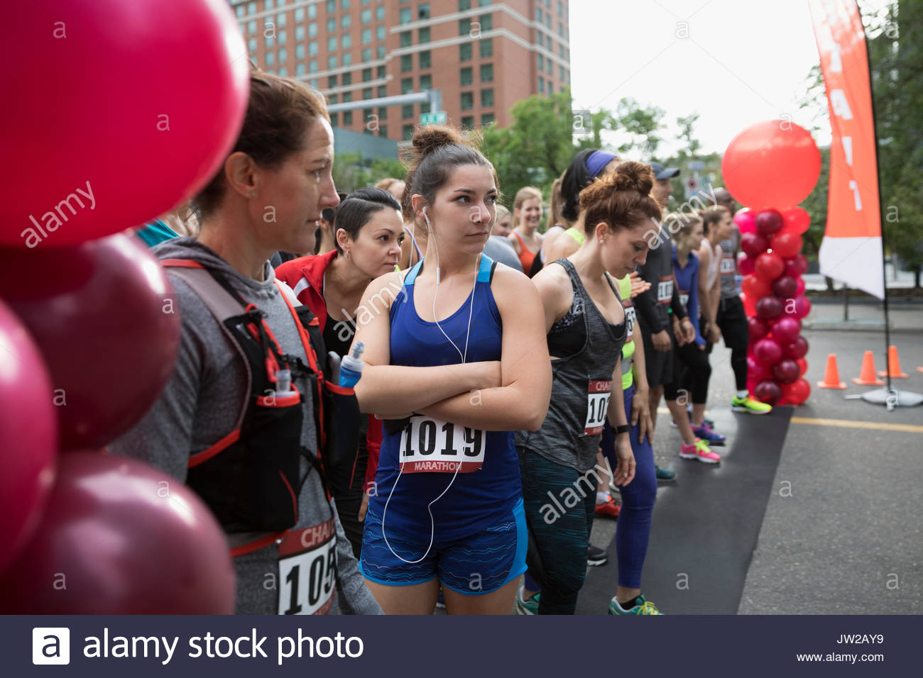 Marathon race starting line hi-res stock photography and images - Alamy