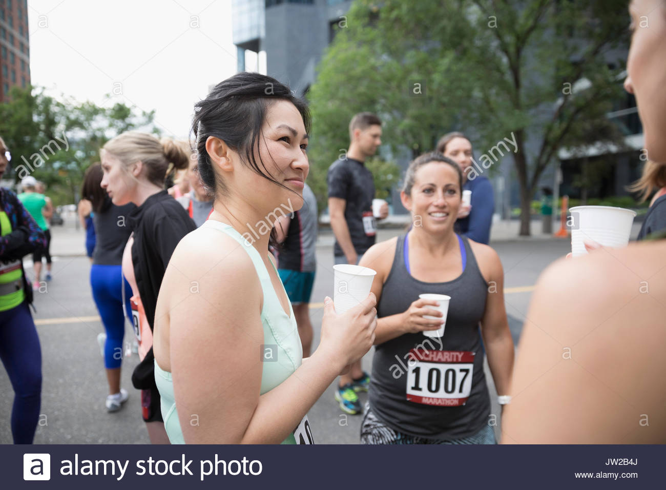 Hydrating runners hi-res stock photography and images - Alamy