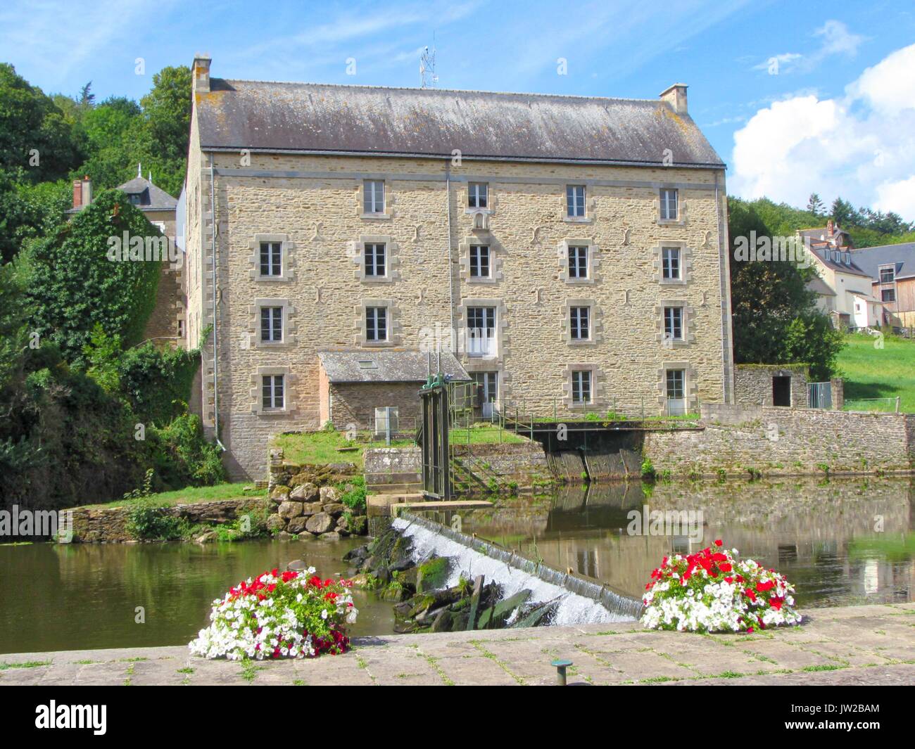 Water Mill at Josselin, Brittany, France summer 2017 Stock Photo - Alamy